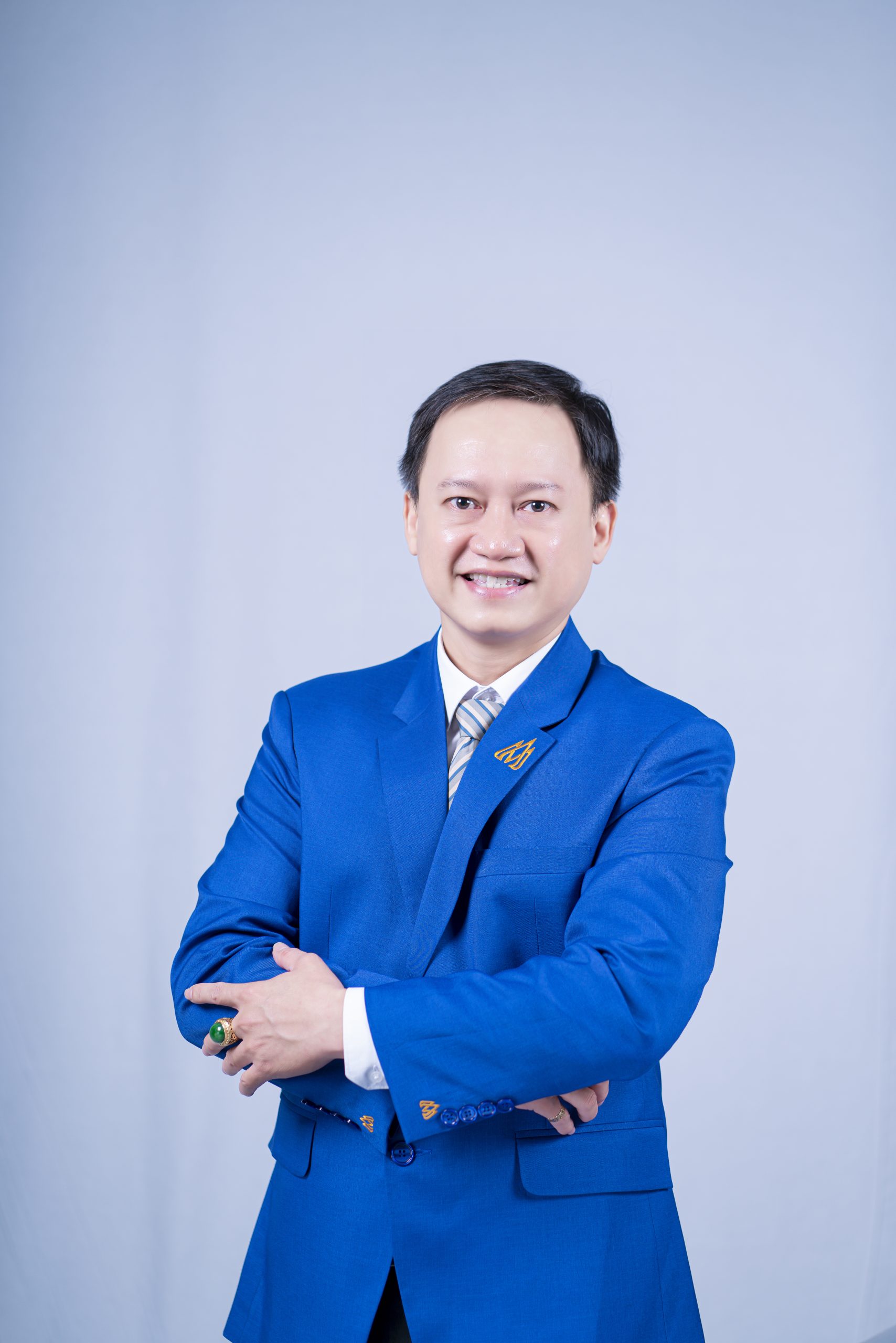 Hoa Sen - De Montfort Program Academic Staff in Vietnam - De Montfort Vietnam Alliance Program