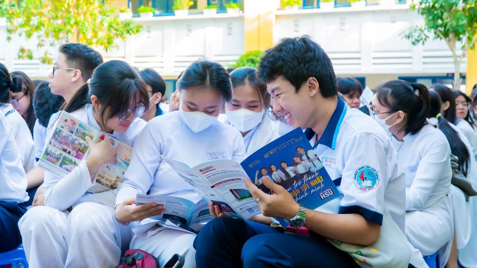 The expected regular university admission project for the year 2024 of ...